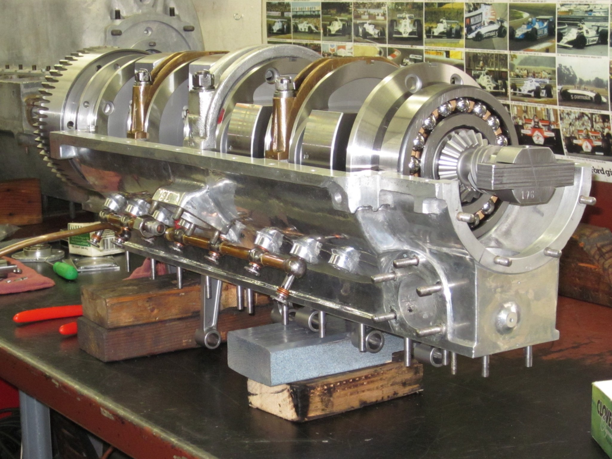 A Bugatti Crankshaft… Artistry and Madness – TRAVELINGWITHTOOLS